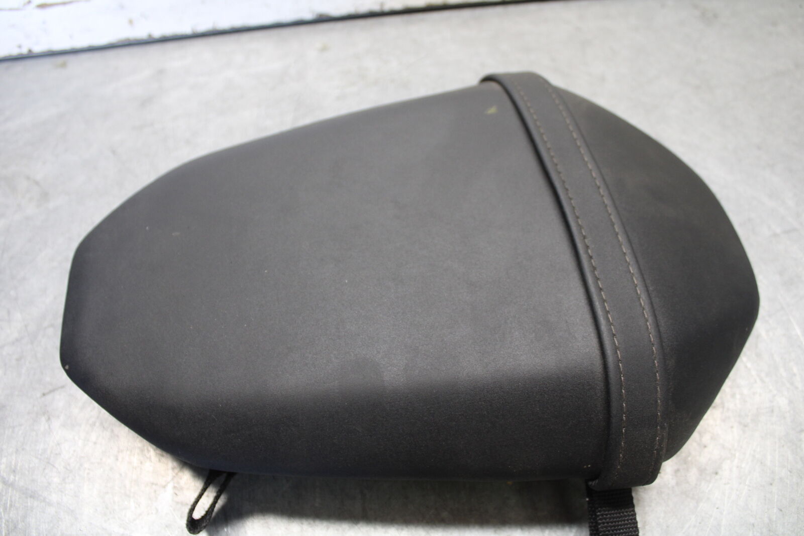 21-24 YAMAHA MT-07 REAR BACK PASSENGER TANDEM SEAT PAD SADDLE PILLION ...