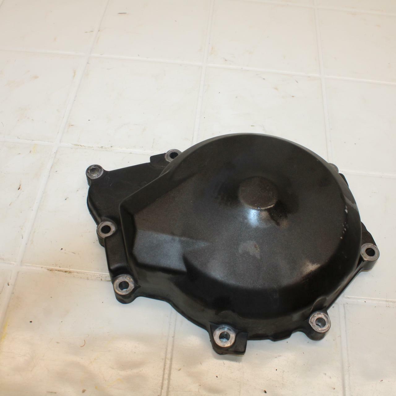 08-16 YAMAHA YZF R6 STATOR MAGNETO ALTERNATOR GENERATOR COVER BB406 ...