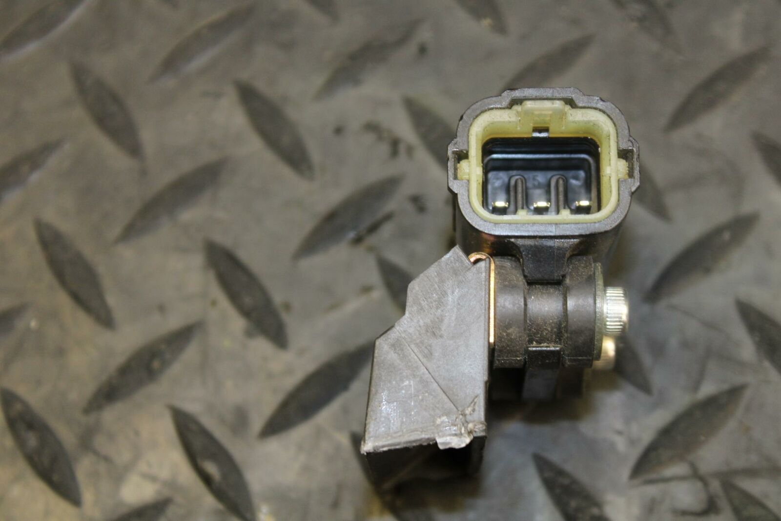07 YAMAHA YZF R1 TIP OVER BANK ANGLE CRASH SENSOR SWITCH BB191 B – Bike ...
